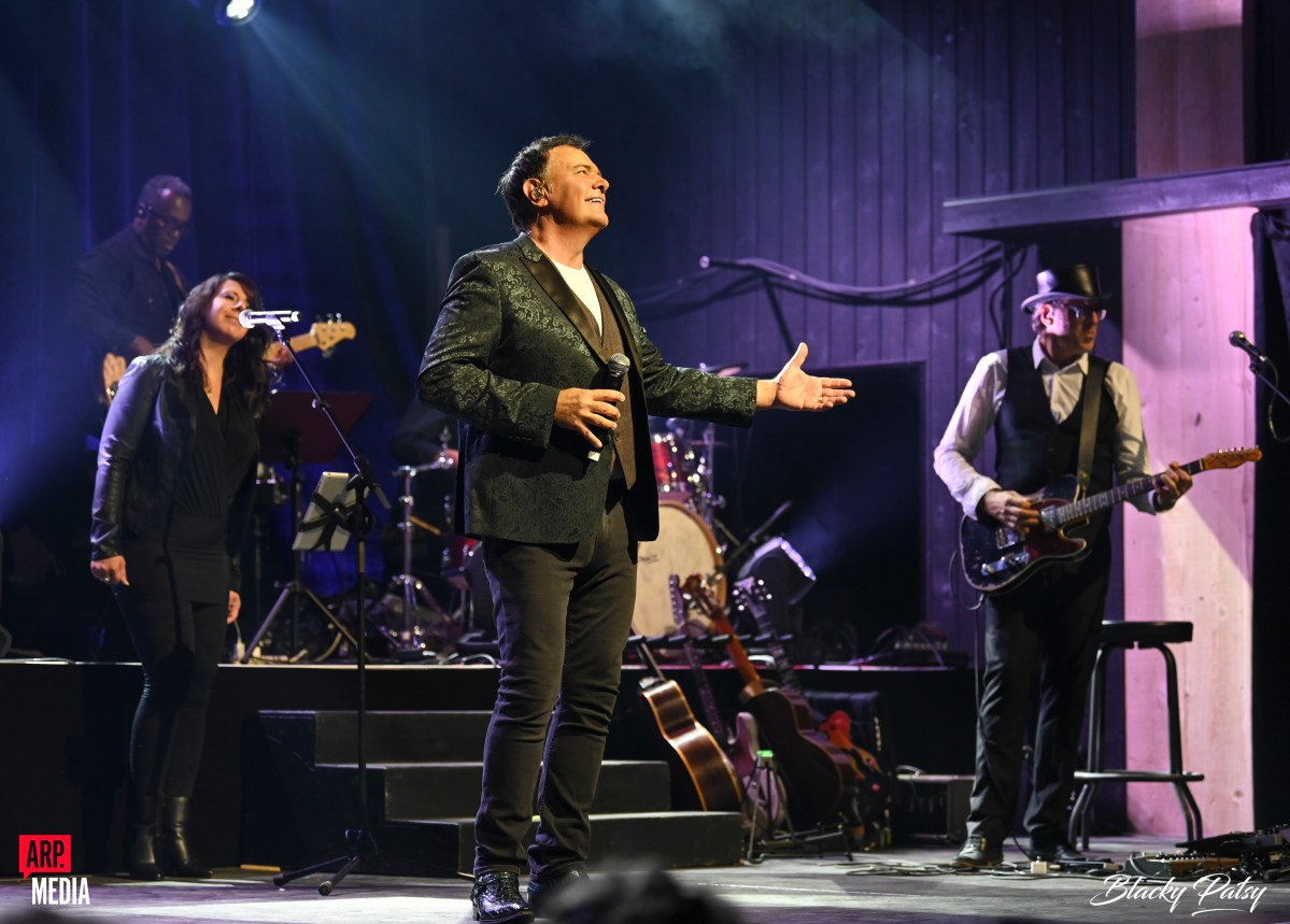 Mario Pelchat, fidèle à lui-même sur son nouvel album « Comme au ...