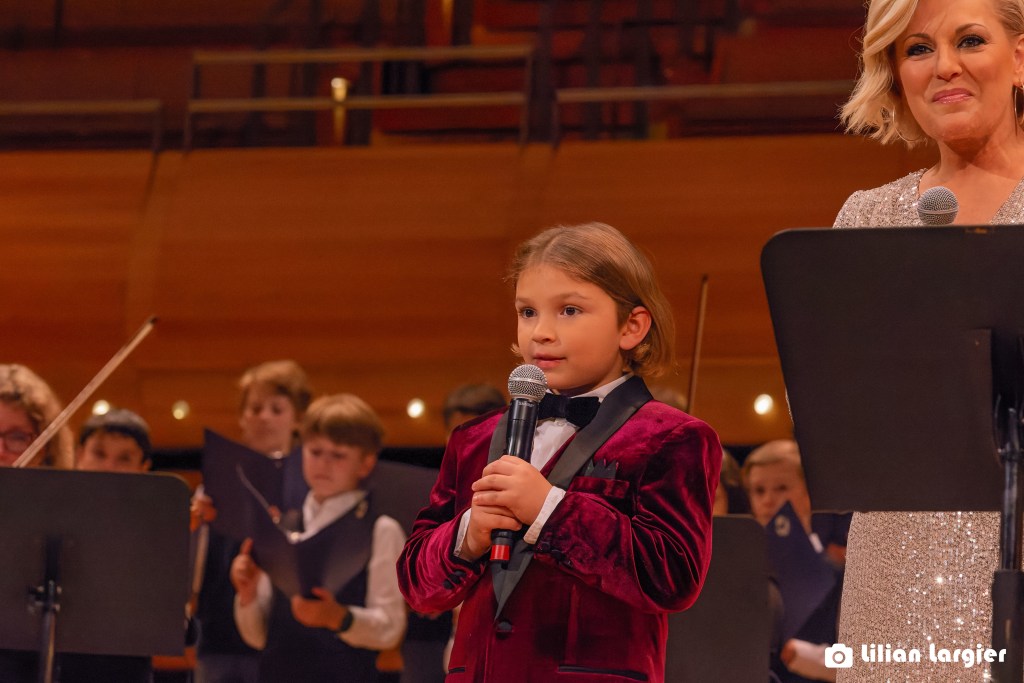 Un Noël magique avec Roch Voisine, Guylaine Tanguay et Alexandre Da ...