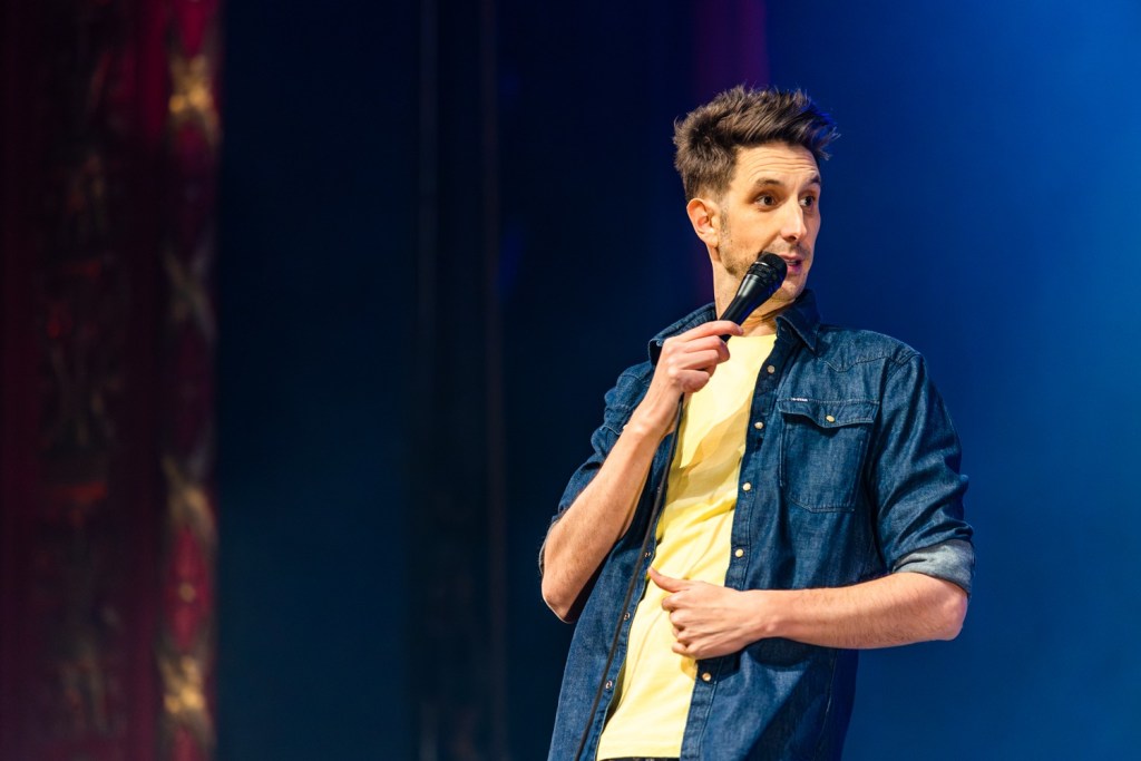 Naturel de Jérémy Demay, son troisième one-man-show à L’Olympia de ...