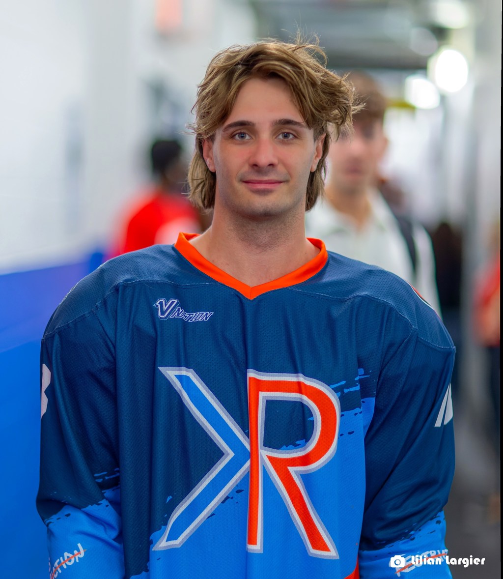 Classique KR8 : du beau monde sur la glace / jouer au hockey pour une ...