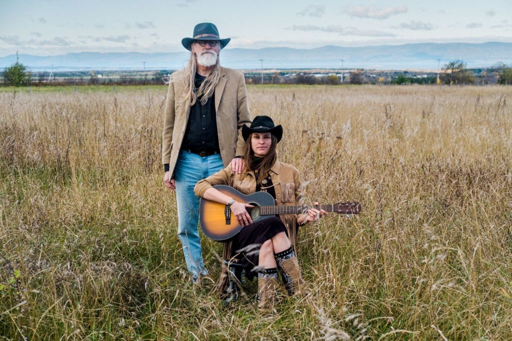 Émilie Clepper rassemble les générations, ainsi que le Québec et le ...