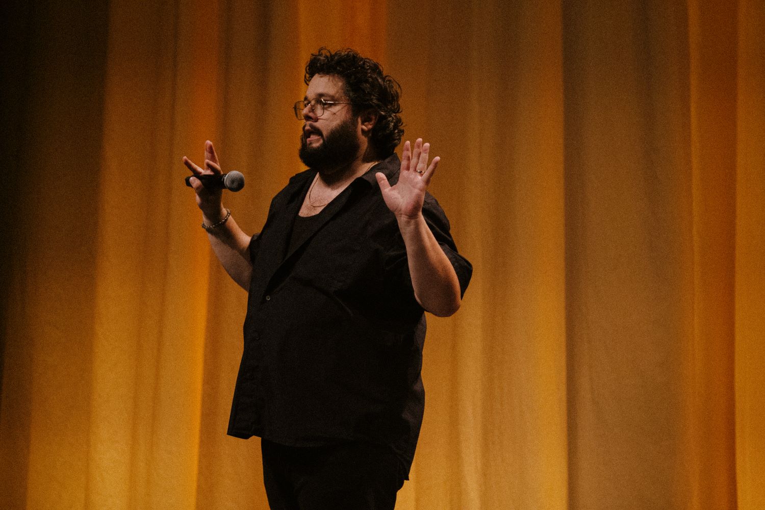 Matthieu Pepper : un premier spectacle qui ne déçoit pas - BP Arts Média