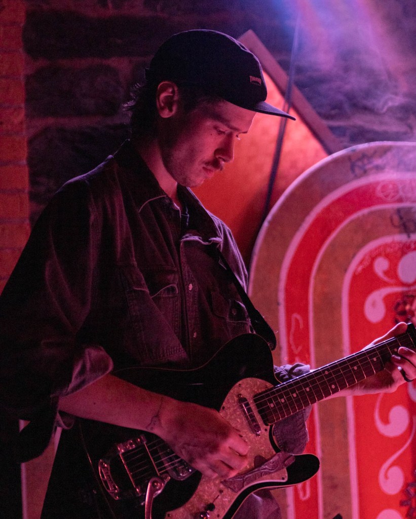 John Muirhead en concert : une performance invitante et chaleureuse ...