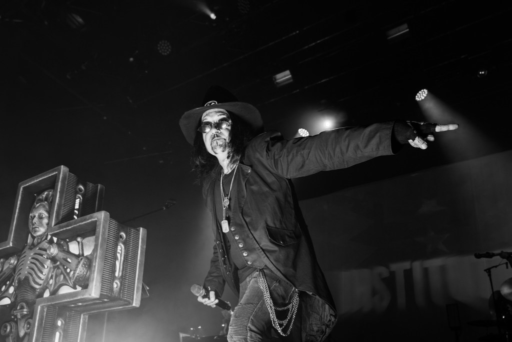 [Photos] Une soirée metal avec Ministry - BP Arts Média