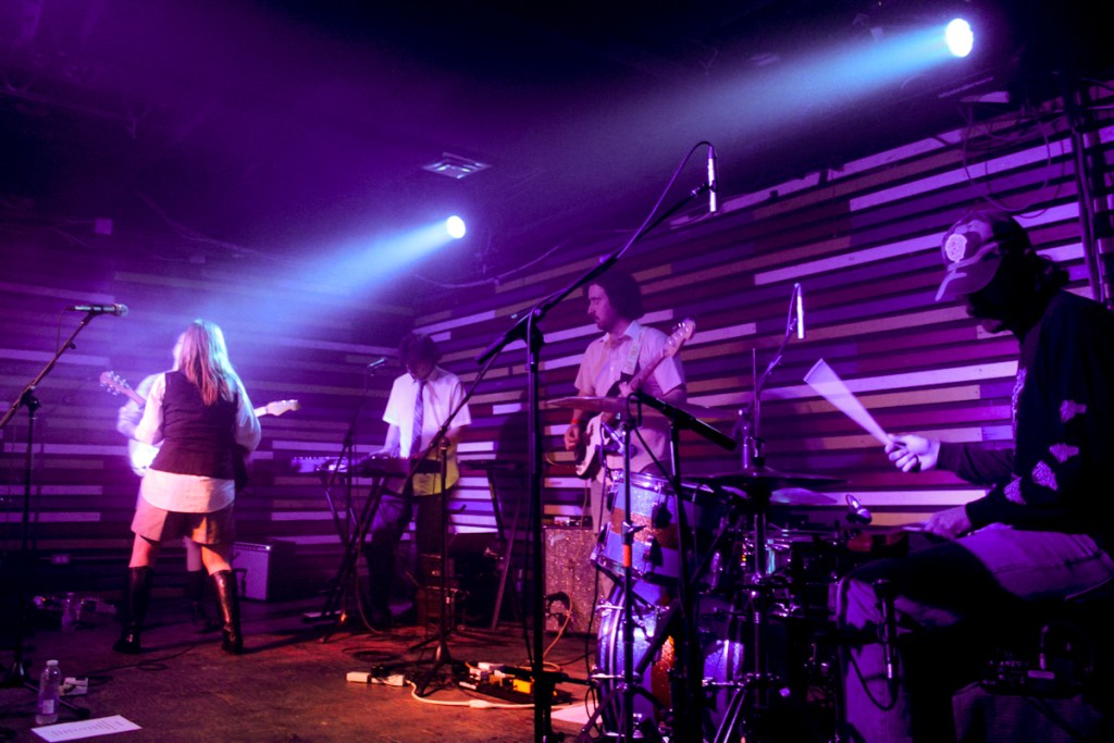 [Photos] Une soirée en douceur avec Haley Blais - BP Arts Média