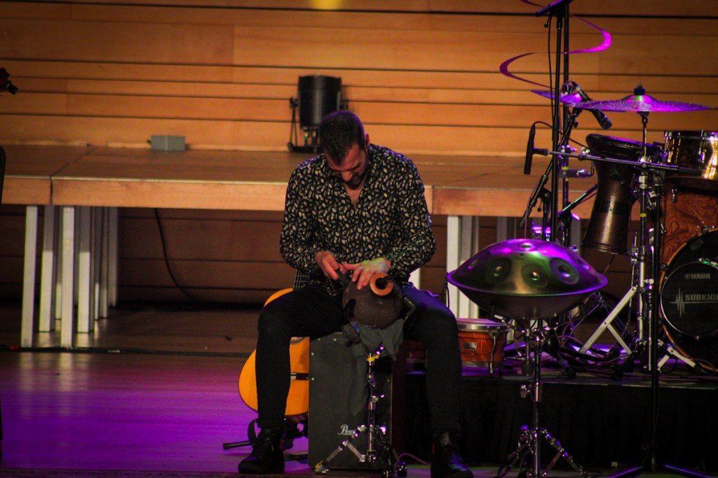 [Photos] Jesse Cook au Festival International de Jazz de Montréal - BP ...