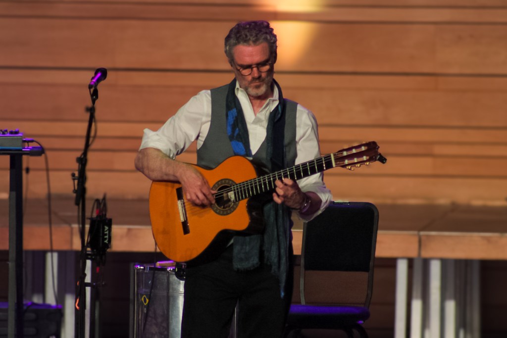 [Photos] Jesse Cook au Festival International de Jazz de Montréal - BP ...