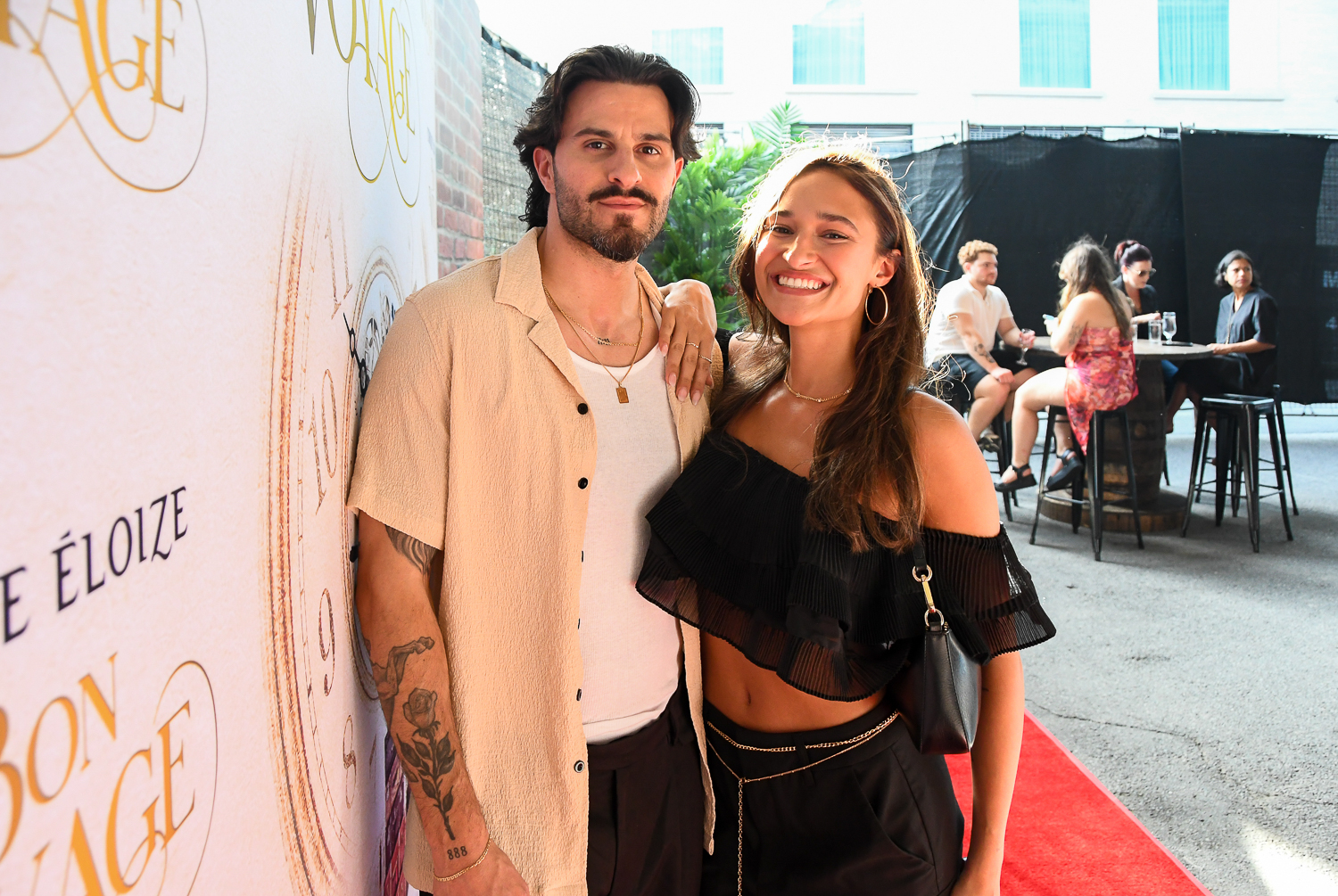 Nos photos du tapis rouge de BON VOYAGE du Cirque Éloize - BP Arts Média