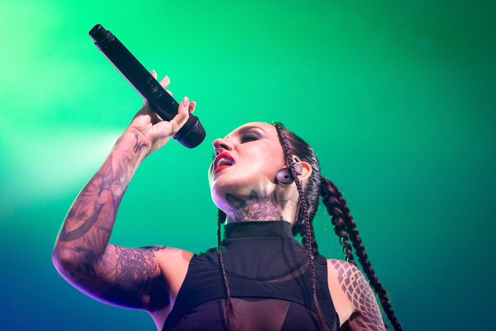 [Photos] Jinjer au MTELUS - BP Arts Média
