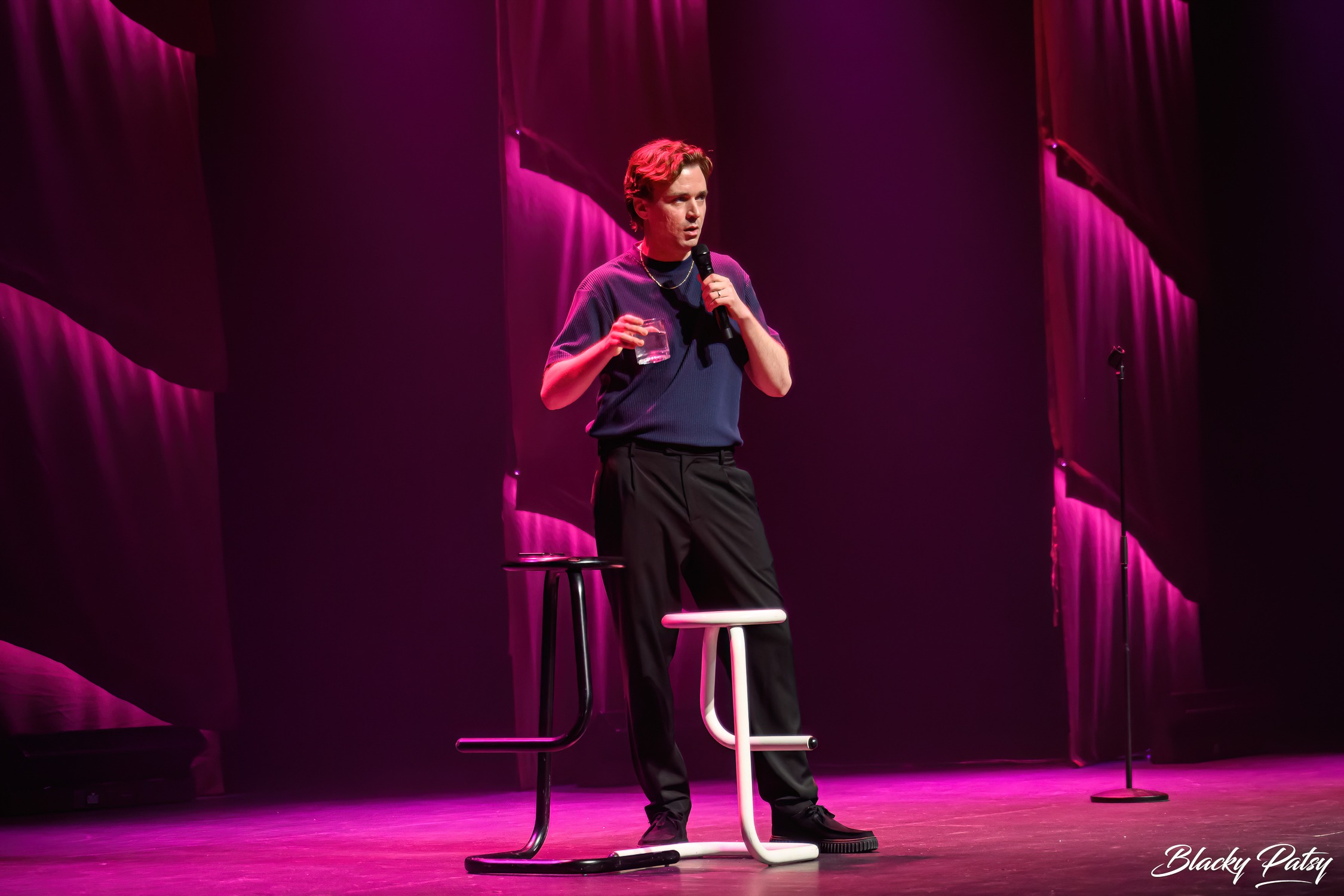 Arnaud Soly presse son Bon jus avec brio - BP Arts Média