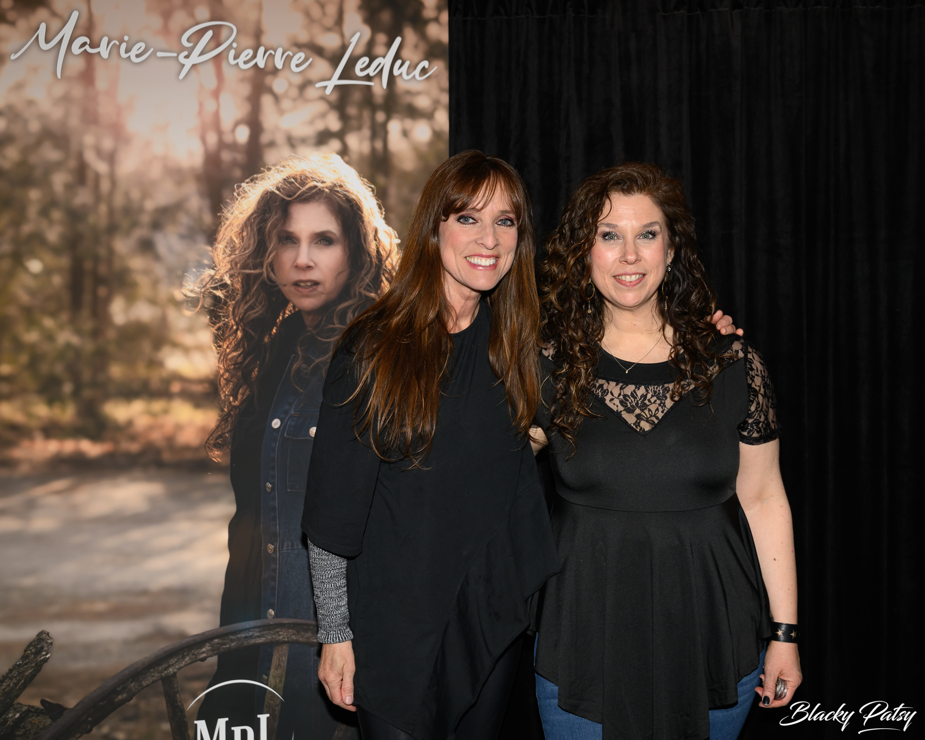 [Photos] Tapis rouge du lancement d’album « Ici Maintenant » de Marie ...