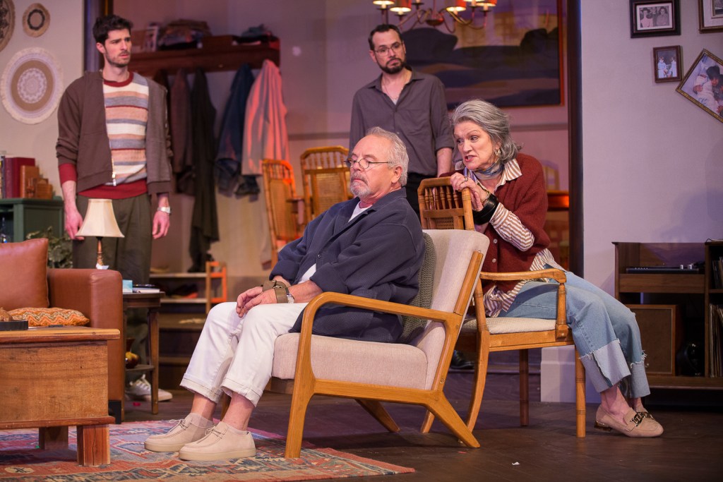 CHERS PARENTS au Théâtre du Rideau Vert : entre rires et réflexions ...