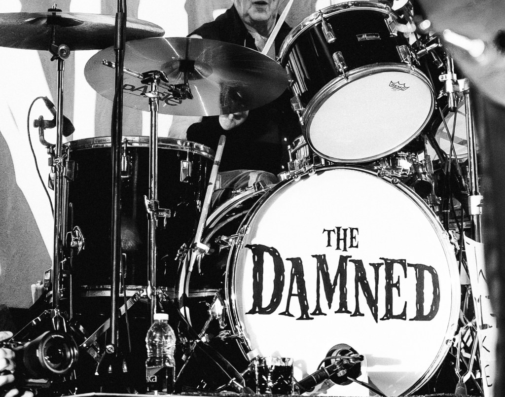 The Damned au Théâtre Beanfield : légendes du punk à Montréal - BP Arts ...