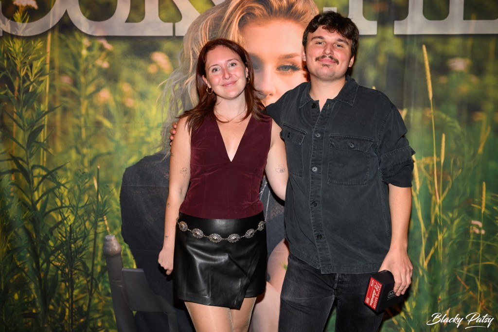 Nos photos du tapis rouge du lancement d'album de Sorrene - BP Arts Média